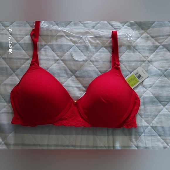 Natori | Intimates & Sleepwear | Nwt Natori Red Bra 3b Women Misses ...